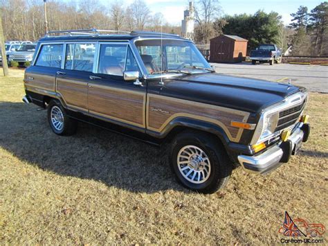 1989 Jeep Grand Wagoneer