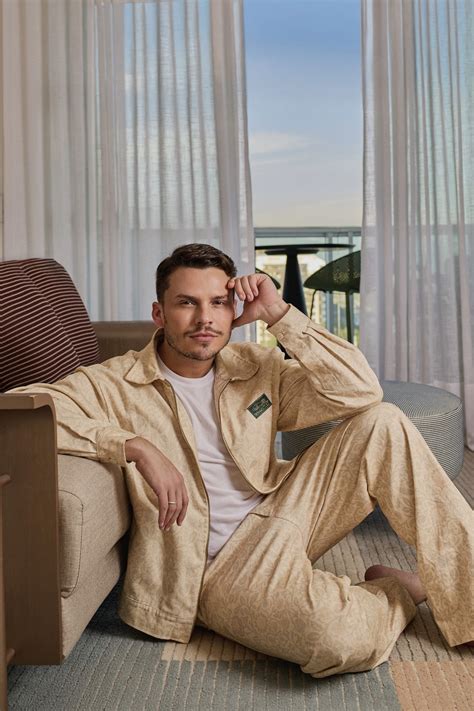 Fotógrafo Gabriel Farhat Tem Registros Autorais Na Decoração Do Novo Apartamento