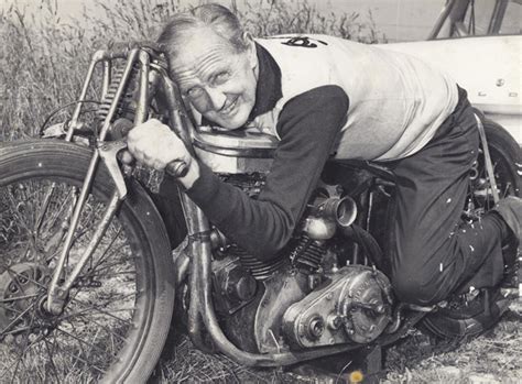 Burt Munro Of Worlds Fastest Indian Fame Inducted Into Sturgis Hall