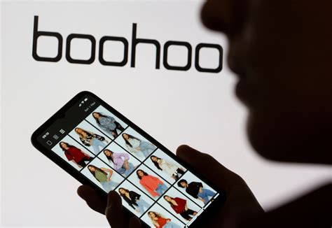 Britains Debenhams Back As An Online Brand In Boohoo Revamp Reuters