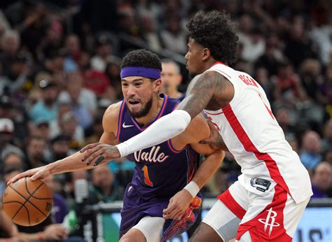 Suns' Devin Booker suffered right ankle sprain, left game vs. Rockets - Burn City Sports