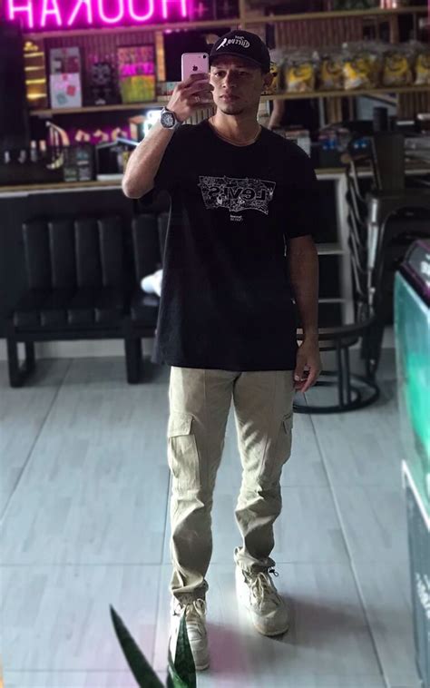 Towell03 Gratis Live Webcam Show And Xxx Chat Xhamsterlive