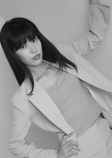 Lee Yu Jin I 이유진 Hancinema