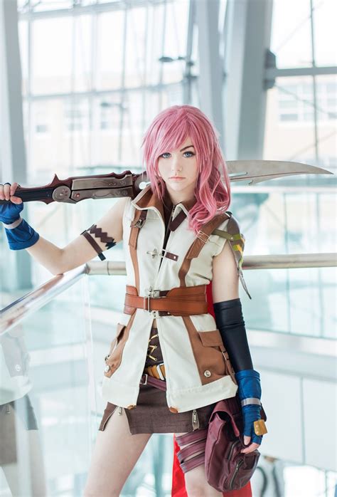 Final Fantasy 13 Lightning Cosplay