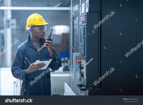 Facility Management Report 588 Images Photos Et Images Vectorielles De Stock Shutterstock