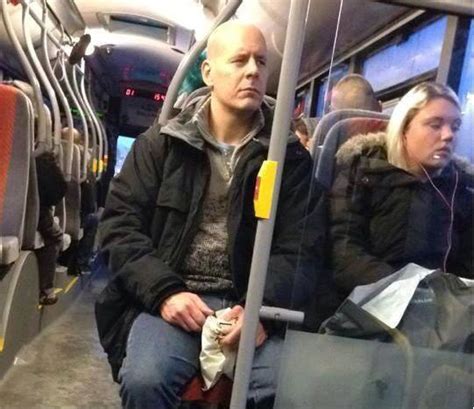 Bus Willis Scrolller