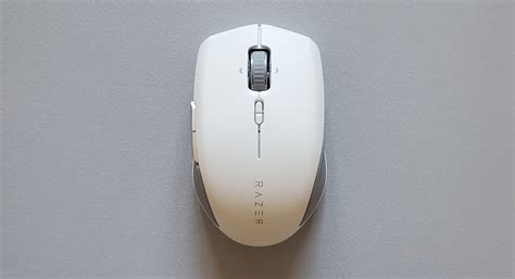 Why Is The Red Light Blinking On My Mouse