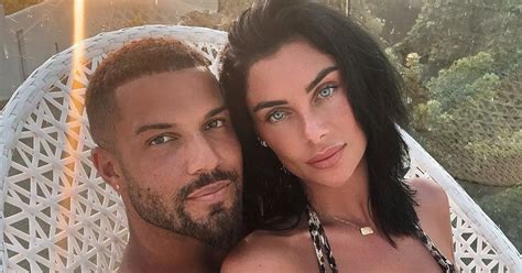 Love Islands Cally Jane Beech Moves Into New Lavish Pad With Sas Star Fiancé Ok Magazine