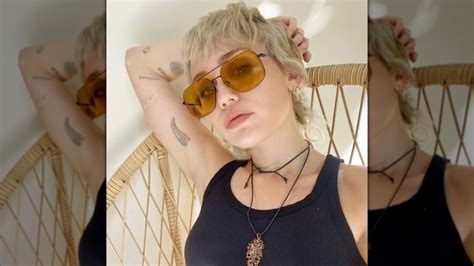 9 Times Miley Cyrus Went Makeup Free And Looked Stunning