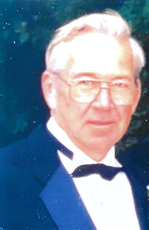 Robert Lynch 91 Comeau Funeral Home