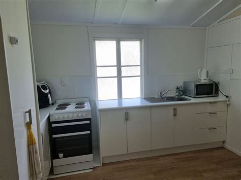 17 Gilbert Street Bowen Qld 4805 Domain