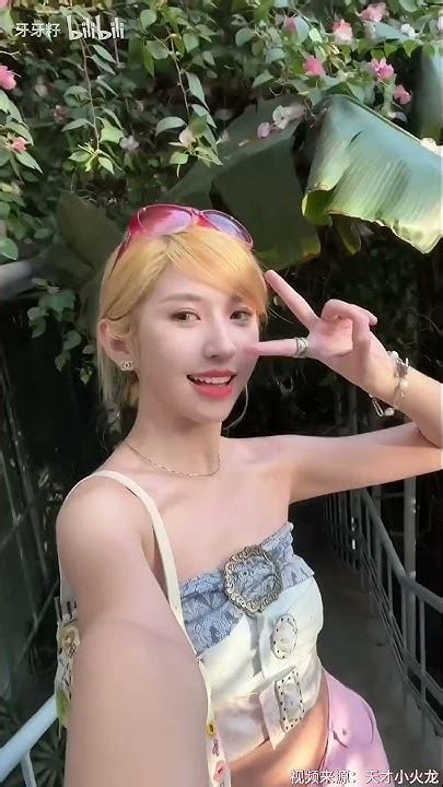 【018天才小火龙】10000个妹子收藏计划第18期，一次一个美女全套看个夠 Youtube