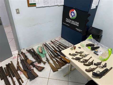 Oficina Ilegal De Armas De Fogo é Descoberta Em Calmon Rádio Fraiburgo