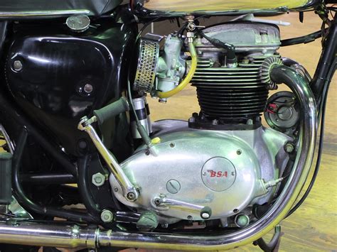 Bsa 旧車 Bsa Lightning 【売約済】 Myp World Classic Bike 世界の旧車屋 イギリスの旧車