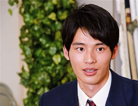 【動画】「素敵でカッコいい2人に眼福」「ツーショット胸熱」水上恒司が「中学聖日記」以来5年ぶり〝恩師〟との再会報告「奮い立たされました」：「おっ！」でつながる地元密着のスポーツ応援メディア