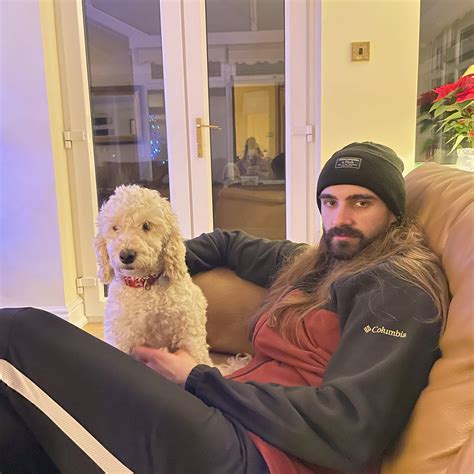 Sibling Bonding🐶 Scrolller