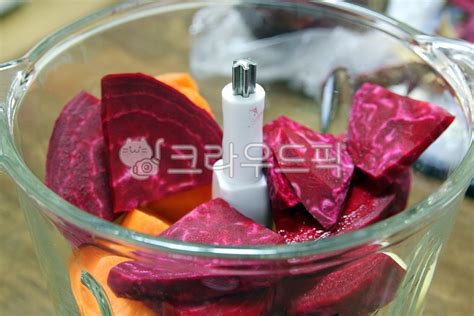 비트 채소 음식 유리그릇 식탁 사진이미지일러스트캘리그라피 Lovely Photo작가