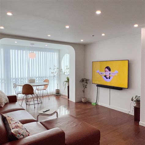 진한 우드톤 인테리어로 아늑함 Up 20평대 신혼집 라이프스타일 슈퍼앱 오늘의집 진한 우드톤 인테리어로 아늑함 Up 20평대 신혼집 라이프스타일 슈퍼앱 오늘의집