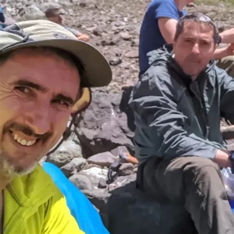 De Recorrer Las Calles A Conmover A Un País La Historia Del Perro Pinto Y Don Carolino Infobae