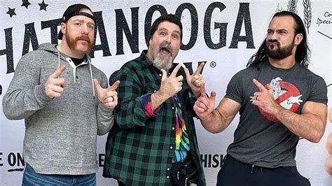 Bustin Makes Wwes Drew Mcintrye Feel Good Trends After Wearing