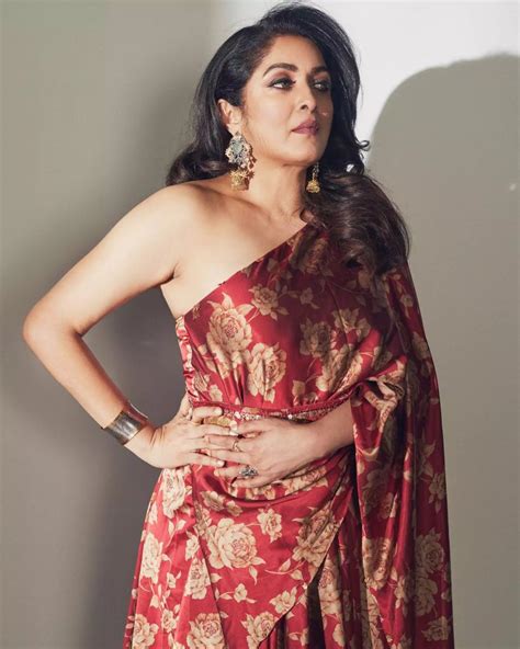 Ramya Krishnans Most Stylish Look In Saree Dress