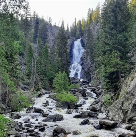 Its Worth Driving Far To See This Stunning Waterfall For Yourself