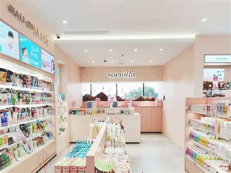Siap Siap Belanja Cantik Sociolla Store Resmi Hadir Di Makassar Beauty Journal