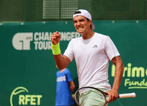 Henrique Rocha Estreia Se No Top 200 Atp E é O Novo Número Dois Nacional