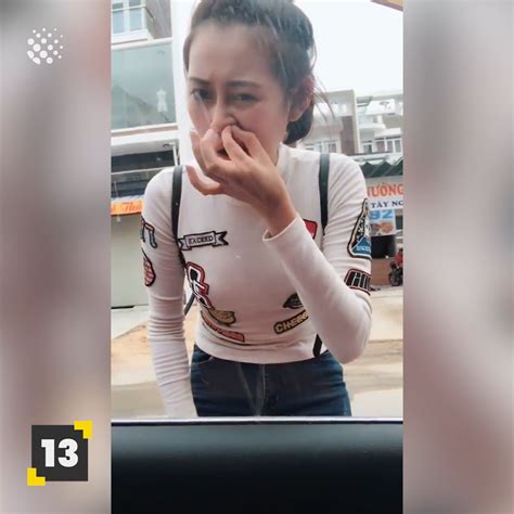 16 Hilarious Girl Fails That Was Embarrassing For These Ladies By