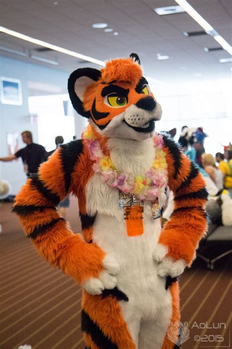 Tiger Fursuit Diseño De Personajes Personajes Disenos De Unas