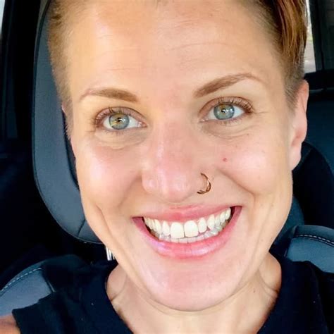 Erika Prins Simonds Epsimonds • Threads Say More