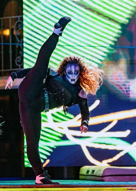 Daily Inspiration Meet Lara Jean Mummert Voyage La Magazine La