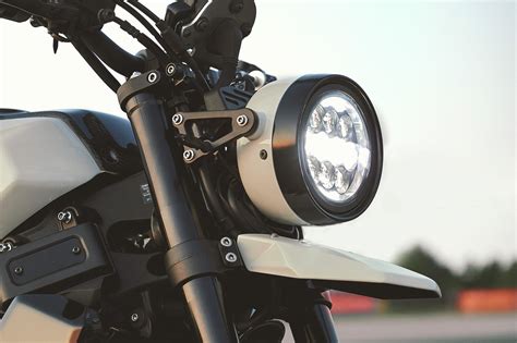 Yamaha Xsr900 Chimera Headlight Bracket Bunker Custom Cycles