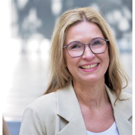 Regina Eichler Mitarbeiterin Im Hr Bereich Lisega Se Xing