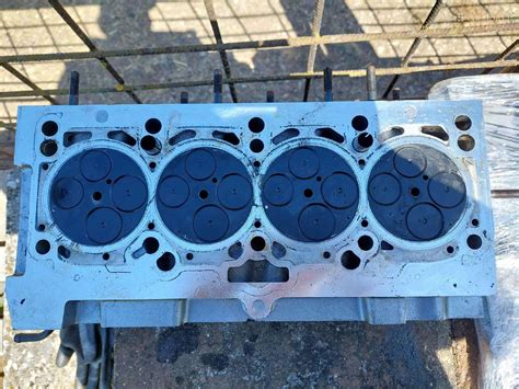 Volkswagen Touran Variklio Galvutė 2007 M A23534649