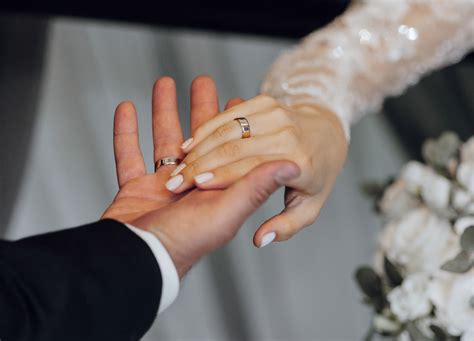 Marriage Husband Wife Wedding Rings 60 Photos