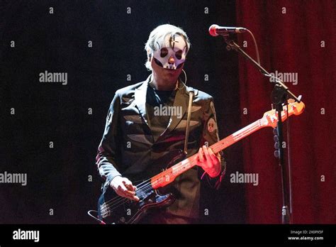 Cattolica Tre Allegri Ragazzi Morti 2024 Nella Foto Stock Photo Alamy