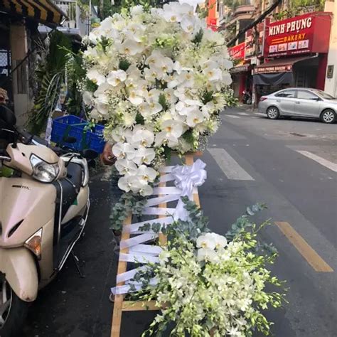Hoa Đám Tang Hiện Đại