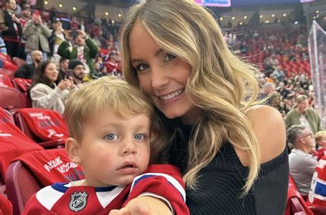 Majeur Lépouse Du Défenseur A Confirmé Une Superbe Nouvelle