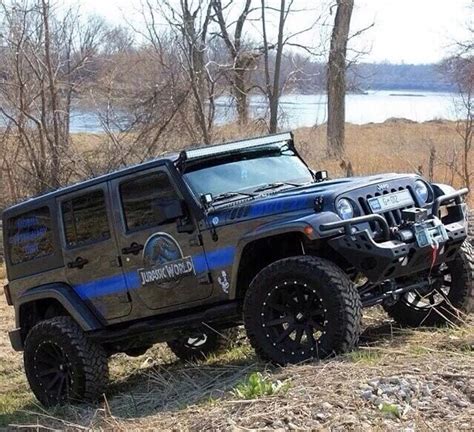 Jurassic Park Jeep Kleurplaten Jurassic Park Jeep Kleurplaten