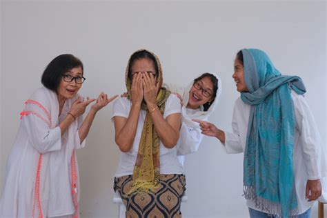 Cucu Bilder Bläddra Bland 135 Stockfoton Vektorer Och Videor Adobe