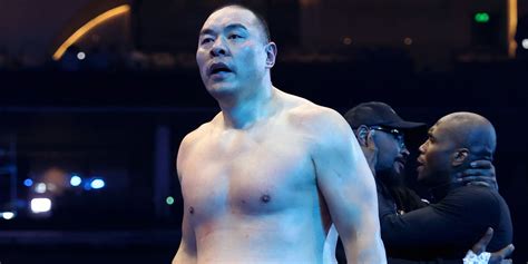 Zhilei Zhang Defeats Deontay Wilder