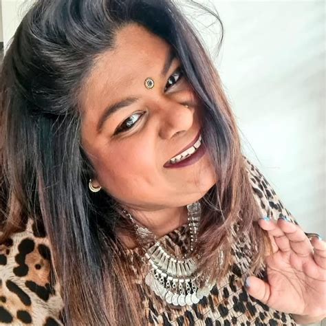 Verushka Ramasami Spicegoddess Eats • Threads Say More