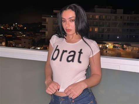 Hollywoods Cele Brat Ies See Whos Having A Big Brat Summer