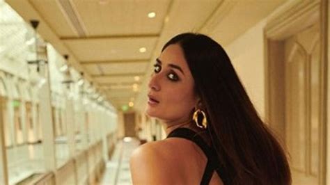 Kareena Kapoor Make Heads Turn As She Walks The Ramp In Style At Mumbai Event Watch Video
