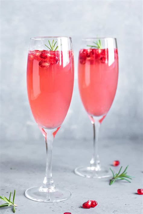 15 Must Try Pomegranate Cocktails Howdykitchen