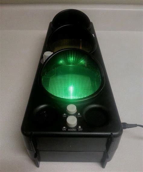 The Original Yacker Tracker Self Monitoring Traffic Light Sound Meter Agi Teach 1847615237