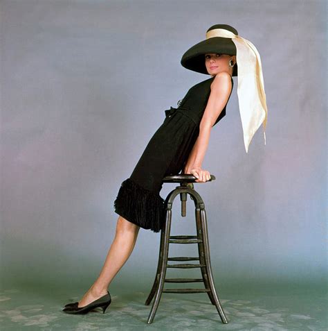 Audrey Hepburn In Breakfast At Tiffanys 1961 Directed By Blake