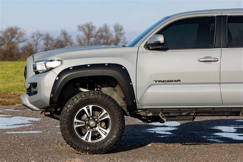 Rough Country Pocket Fender Flares 8w2 Cavalry Blue For 2016 2023