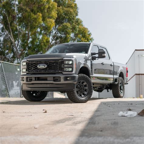 2023 Ford F 250 Super Duty Leveled On 37s Cjc Off Road